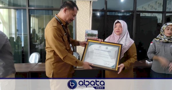 Dipimpin Kadis Masran Rauf, Diskominfotik Gorontalo Boyong Sejumlah Penghargaan