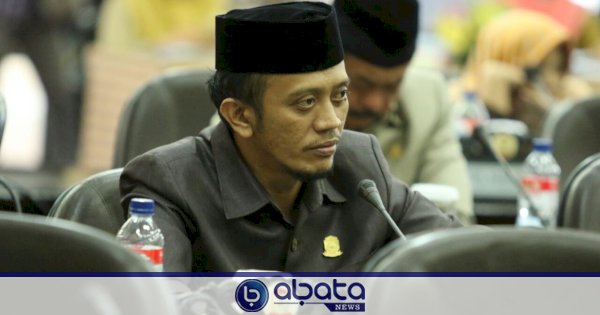 Politisi PKB Basdir Terpilih Ketua IKA SMK Negeri 4 Makassar Politisi PKB Basdir Terpilih Ketua IKA SMK Negeri 4 Makassar
