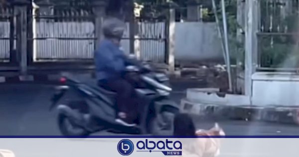 Wanita Terekam Guling-guling di Jalan Raya Hingga Viral di Media Sosial